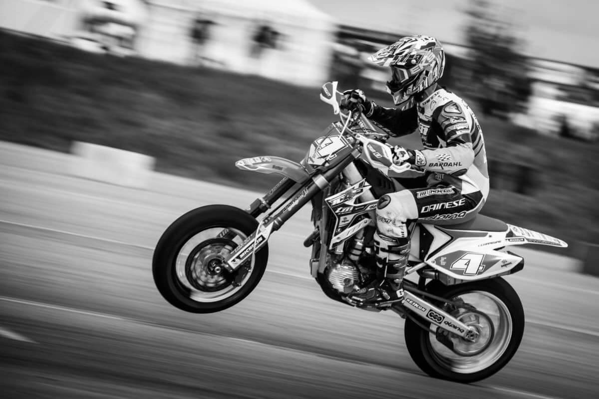 Les Différentes Familles de Motard