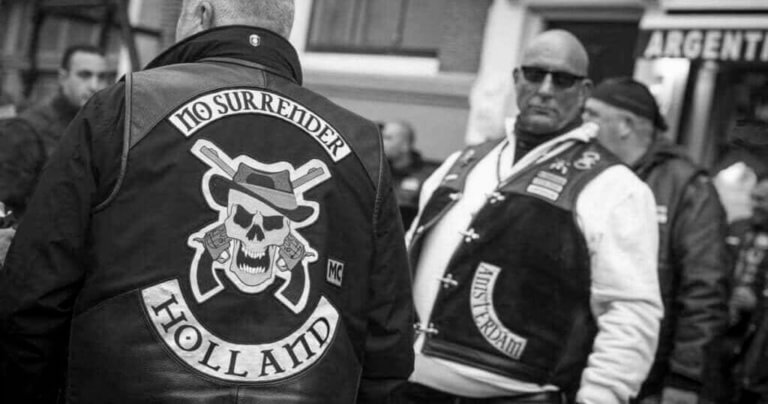 Qui sont les Bikers du MC No Surrender